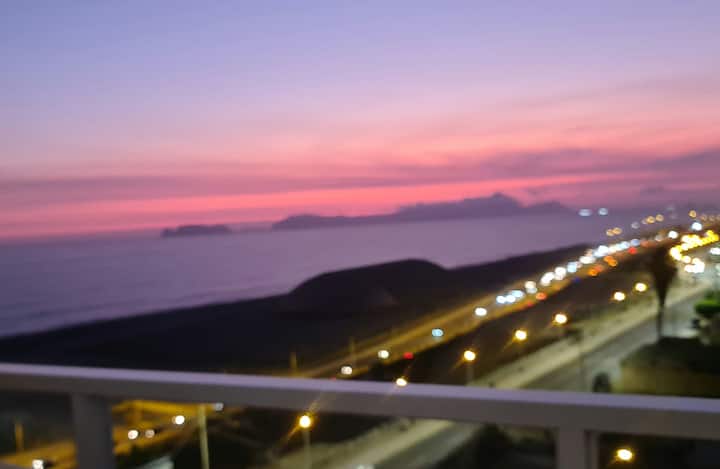 Departamento Frente Arena 1 De 03 Dormitorio - Lima