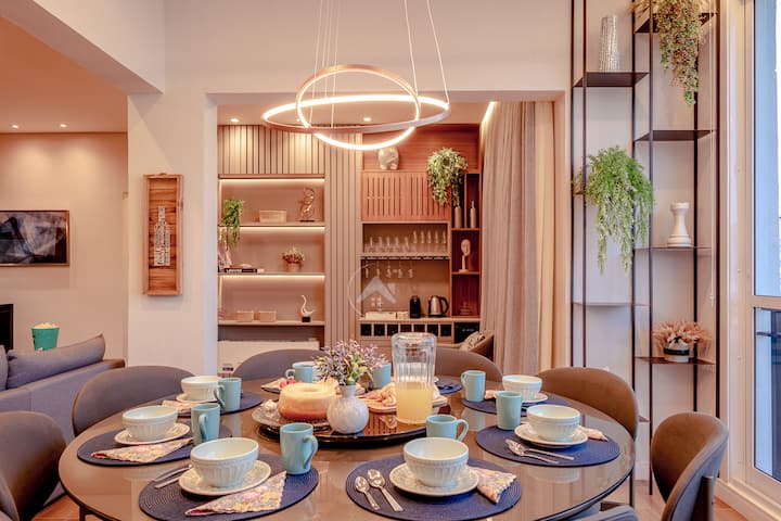 Ampla E Moderna Cobertura | Próxima Ao Capivari - Campos do Jordão