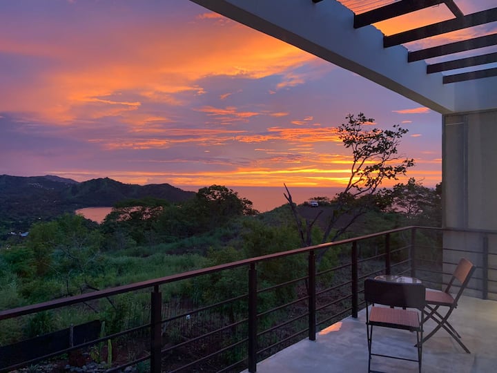 Oceanview, Minigolf & Pool | 2br & Office - Playa Hermosa