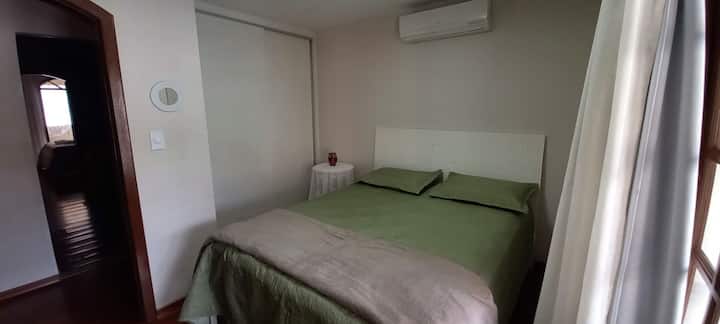 Quarto No Centro De Domingos Martins - Domingos Martins