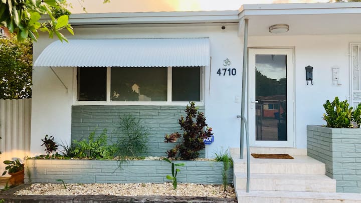 Llano Atelier : Espace D'art, De Créativité Et De Paix - Miami, FL