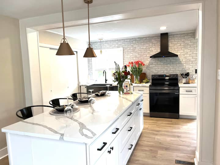 Enchanting Garden Home (Close To Blue Bell/ambler) - Conshohocken, PA