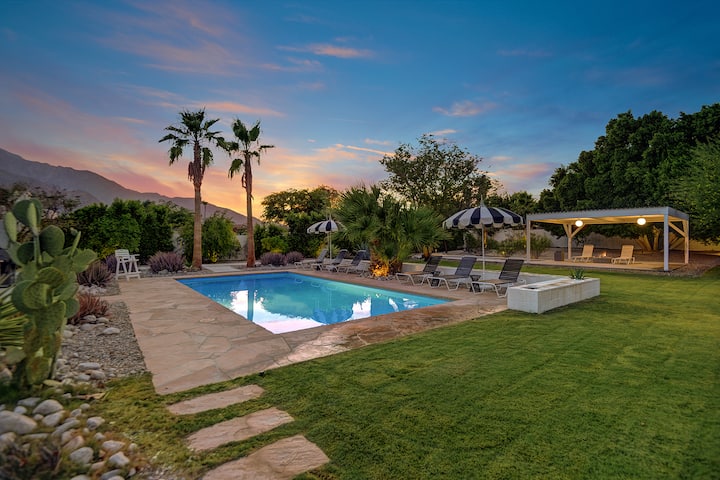 Stylish Desert Retreat Meetsstunning 1/2acreoasis - Palm Springs