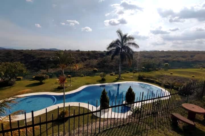 Dpto Nido-match Bella Panorámica+alberca En Jardín - Temixco