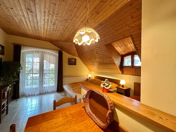 Villa Susanna - Apartment A In A Dream Garden - Siófok