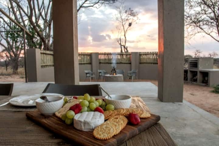 Luxurious Self-catering House In Big 5 Reserve - Hammanskraal