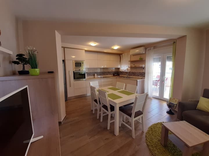 Apartman 3 - Karlobag