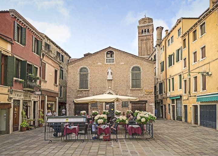 Very Central Homey Apartment With Terrace - Santa Lucia Station - Venice