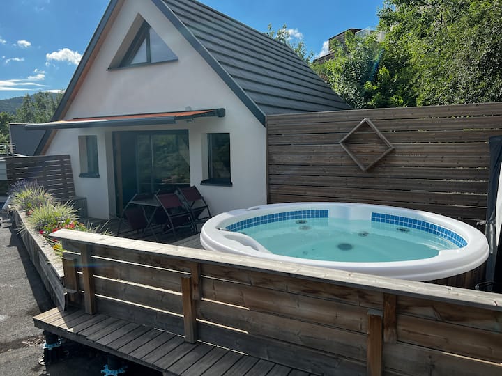 Charmant Logement Avec Jacuzzi - Obernai