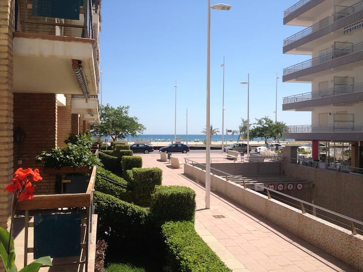 Coqueto Apartamento En 1ª Línea Vistas Al Mar - Gandie