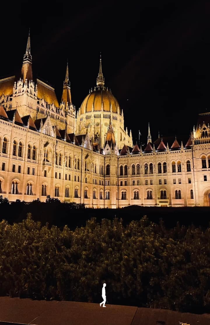 Enjoy Pulse Of Budapest-culture&city Life Nearby - Budapest
