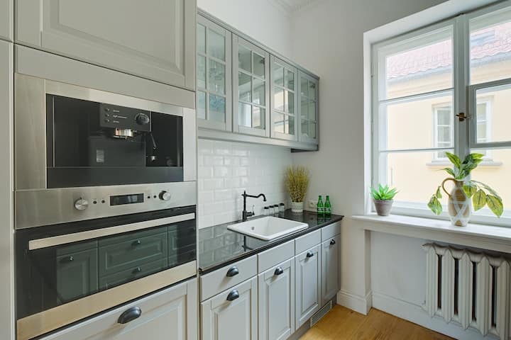 Top Place*unique Royal Route View*4 Bedrooms*6beds - Varşova