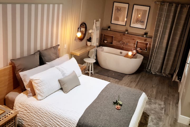 'The Haven' Coastal Style Apartment Mins To Beach - Mudeford
