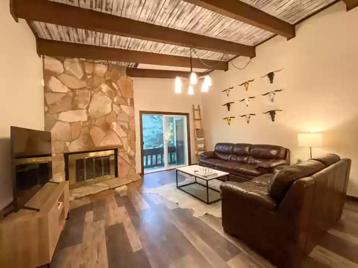 Clean 3 Bed 2.5 Bath 1 Block To Chili Express Lift - Angel Fire, NM