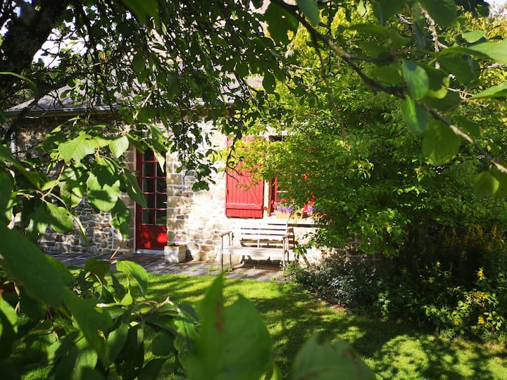 Manoir De L'alleu - Gîte Du Verger - Tinténiac