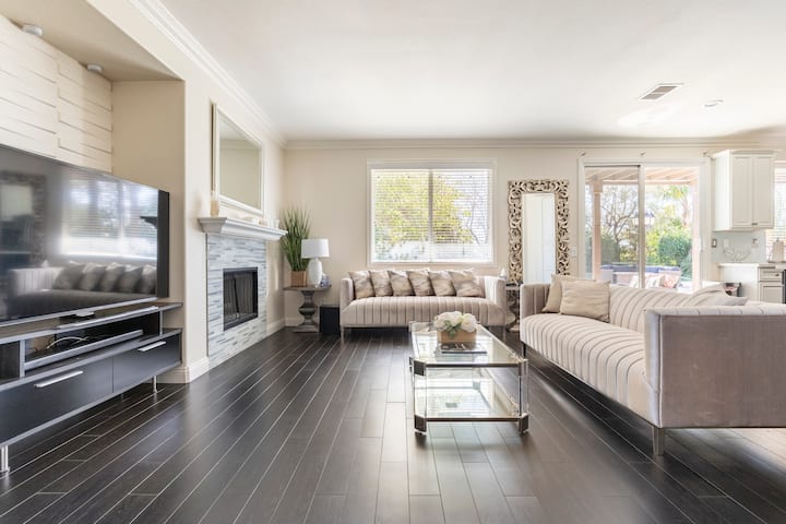 Rancho Cucamonga Modern Home - Rancho Cucamonga, CA