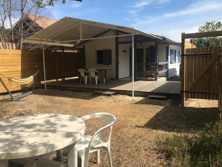 Chalet Dans Résidence Avec Piscine Et Balnéo - Mimizan