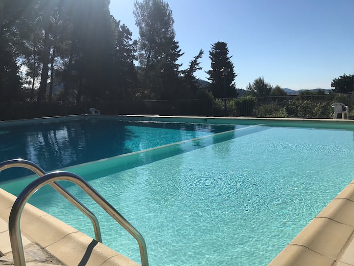 Villa Chaleureuse Et Paisible Tennis & Piscine - Toulon