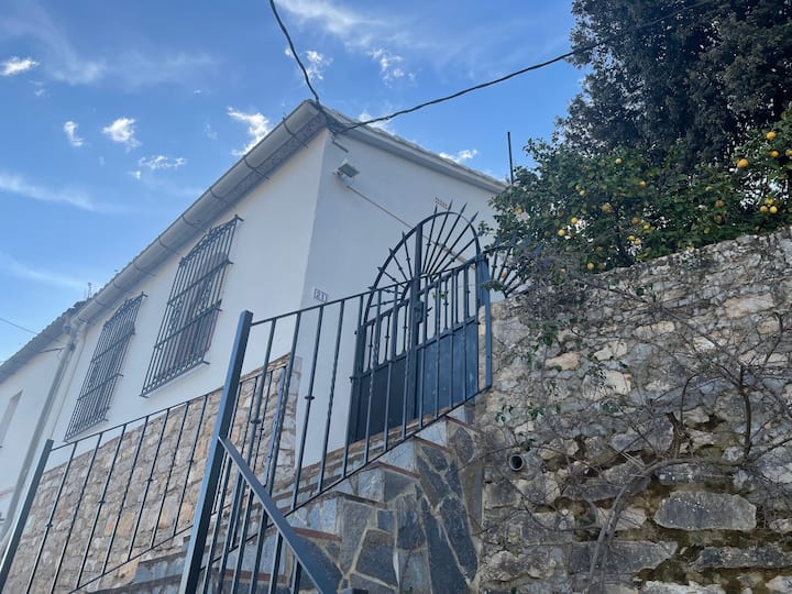 Casa Paloma Sleeps 3 Near Mirador De Montejaque - Andalusien