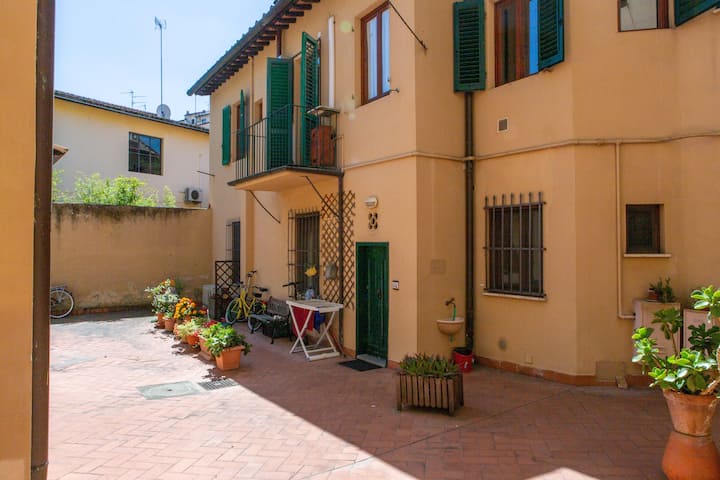 Mannelli Quiet Apartment - Florence