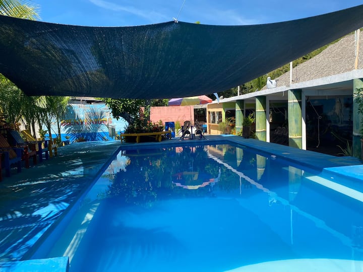 Lugar Encantador Con Piscina.  Monterrico - Chiquimulilla
