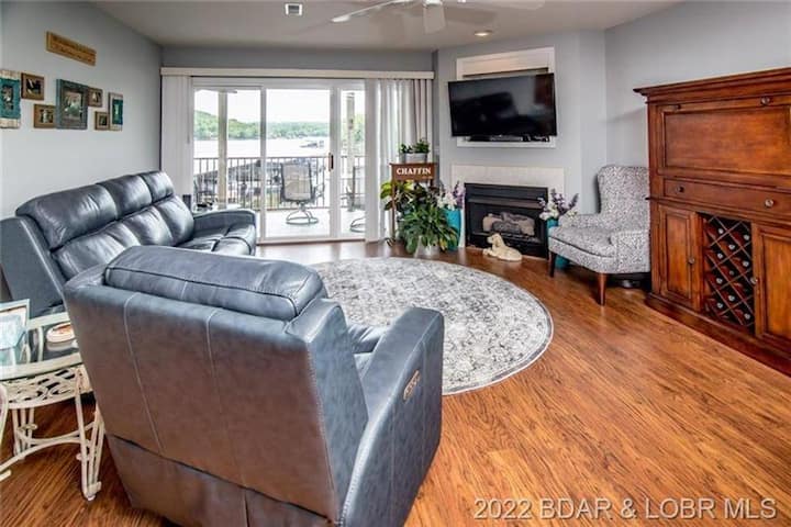 Waterfront Condo On Loto - Boat Slip Available - Camdenton, MO