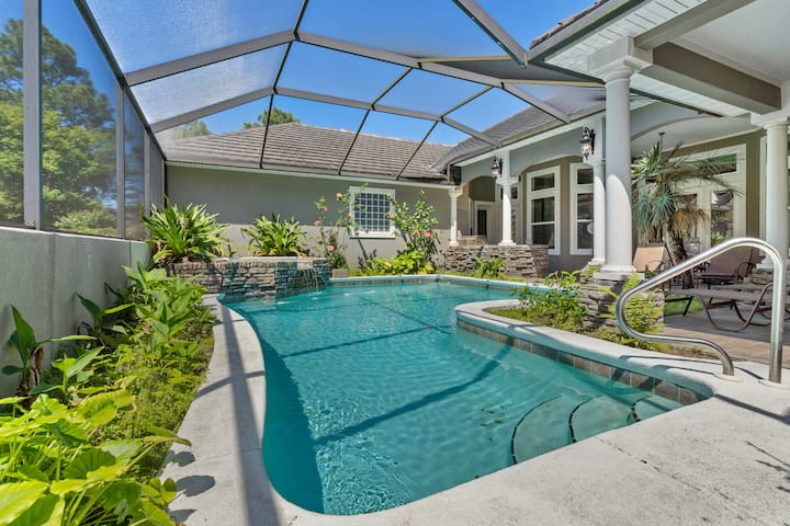 Heated Pool&spa! Spacious Home - Destin, FL