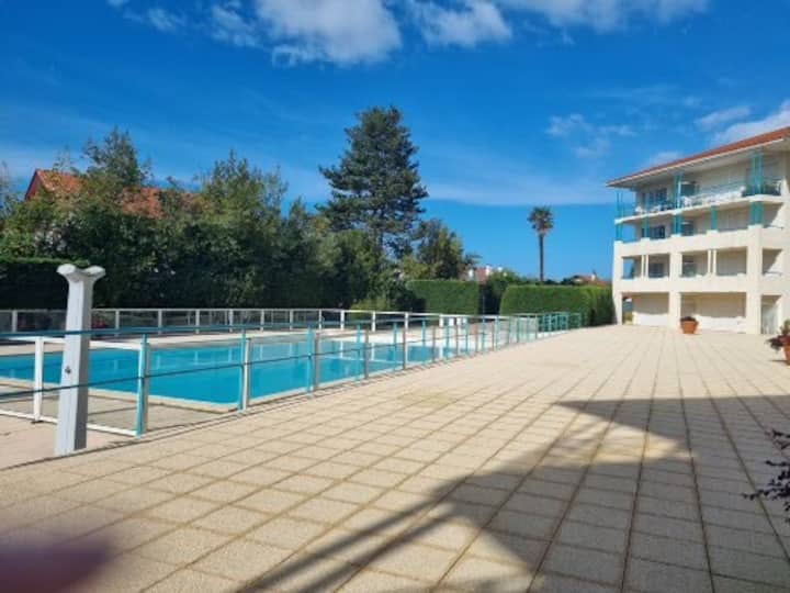 Résidence Du Golf. 4 Pers Piscine & Parking Prive - Bidart
