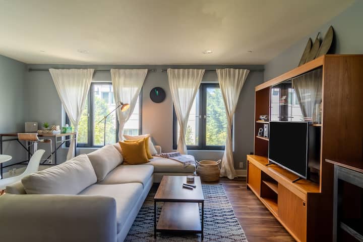 2bed Townhome In Heart Of Capitol Hill W/ Parking - Seattle, WA