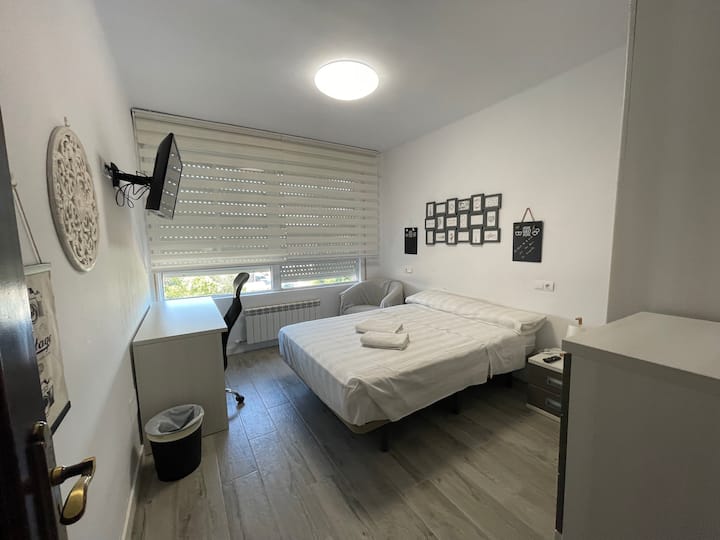 Bed And Breakfast, Zona De Relax Y Barbacoa 2.3 - Ponferrada