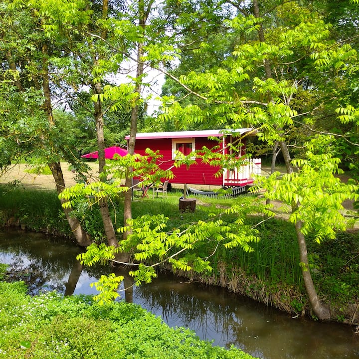 Les 2 Roulottes Du Moulin De Palet - Beauvau