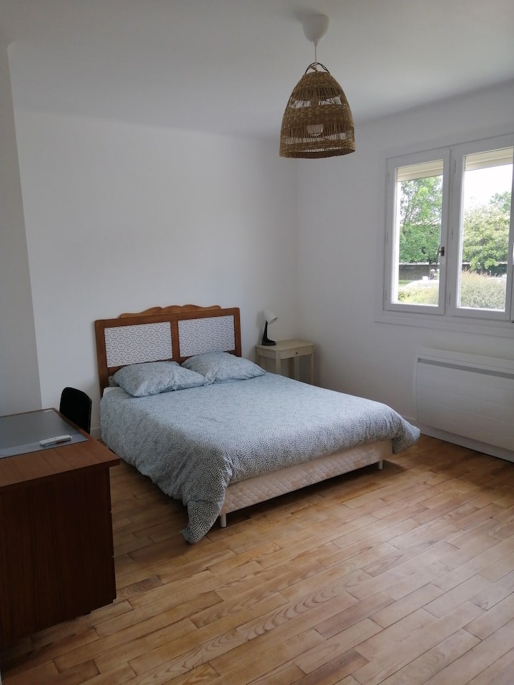 Charmante Maison T3 Au Cœur Du Centre - Bruz
