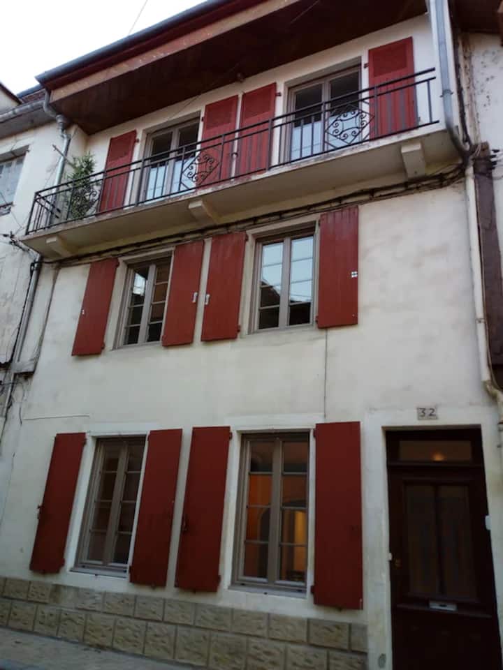 Maison De Ville . Salies-de-béarn - Salies-de-Béarn