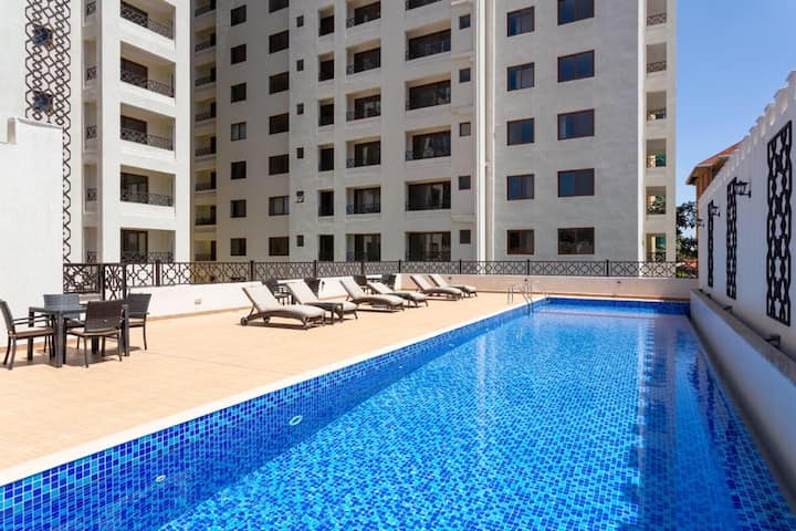 Spacious One Bed With Gym And Pool In Kileleshwa - Nairobi