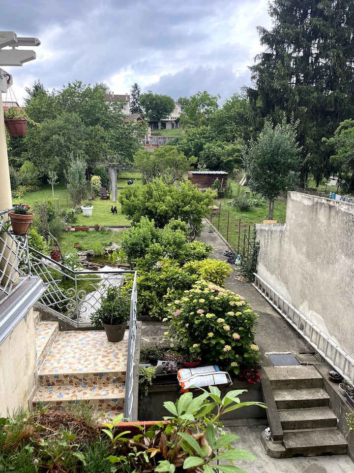 Confortable Maison De Ville Avec Grand Jardin. - Saint-Girons