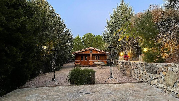 Cazorla, Cabañas De Madera. Cerro La Estrella - Arroyo Frio