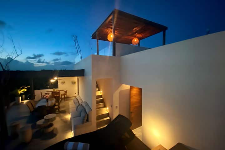 Best Spot Tulum | Rooftop | Huge Pool | Jacuzzi | - Tulum