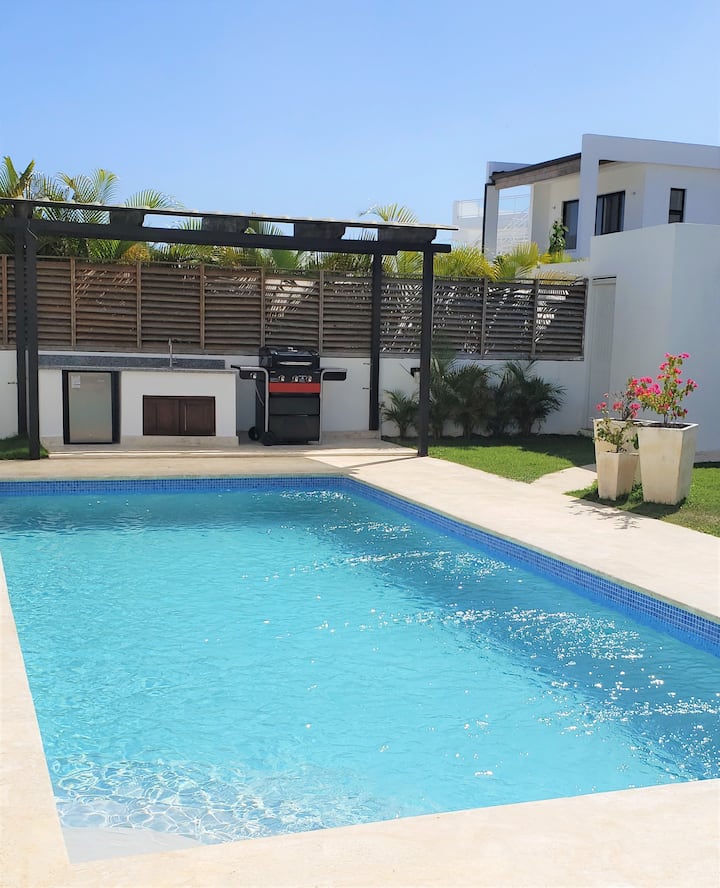 Villa Ocean Vista, 4-bedrooms Of Pure Luxury! - Sosúa