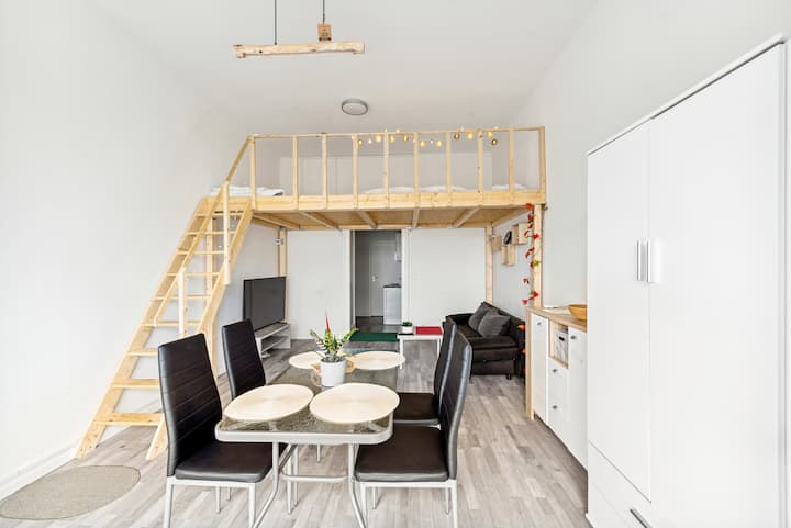 Fee Apartment Berlin 1 - Berlin
