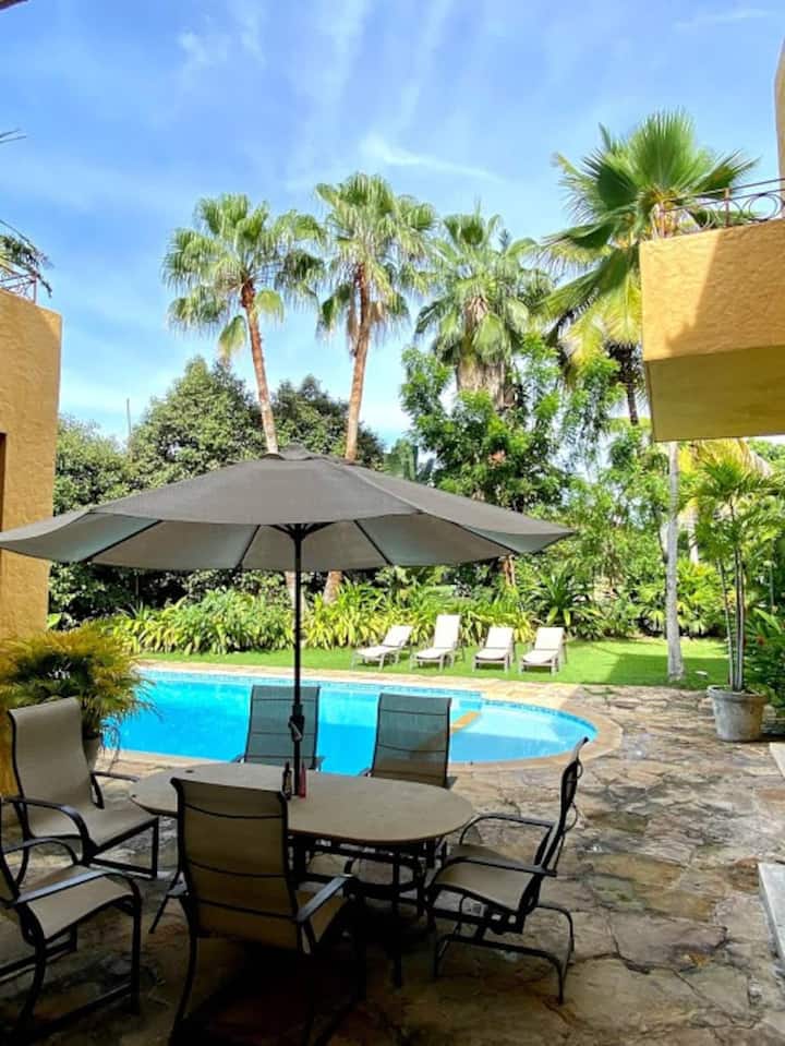 Casa Para Descanso En Condominio Cerrado - Girardot