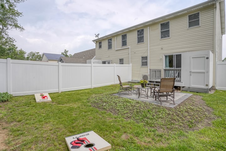 The Beach Plum A Retreat- Yard, Monthly Available - Cape Henlopen State Park, Lewes