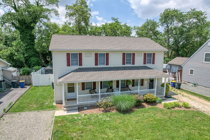 The Beach Plum A Retreat | Yard Near Lewes Trail - Lewes