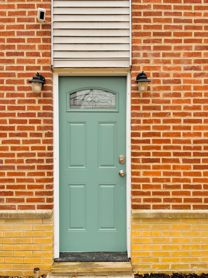 Comfy Unit In Evanston - Evanston, IL