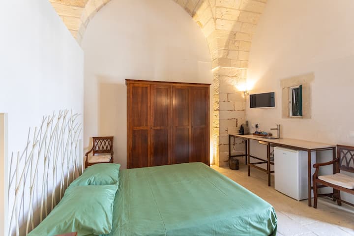Masseria Torre Sant'andrea Suite Fienile B&b - Torre dell'Orso