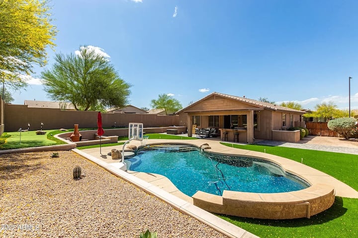 Breathtaking Mountain Views! - Goodyear, AZ