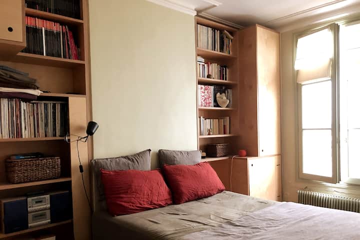 Un Havre De Paix Au Cœur De Pigalle - Paris