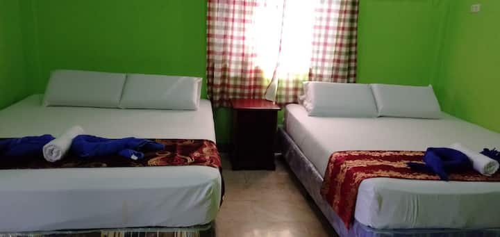 Quadruple Room With Private Bathroom - Oslob
