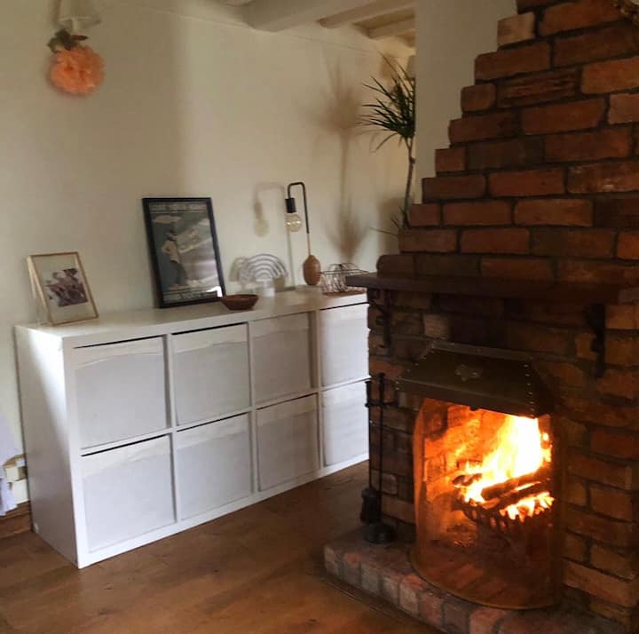 April Cottage Charming & Welcoming 4 Bedroom Home - Bedford, Royaume-Uni