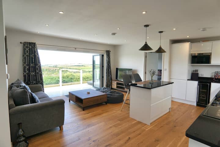 Holywell Luxury Lodge W/ Hot Tub - Perranporth