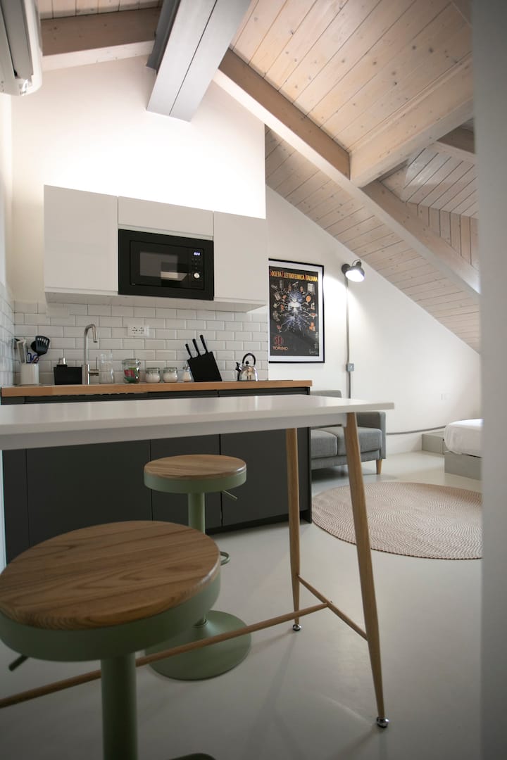 Circle New Attic Close To The Center - Turin